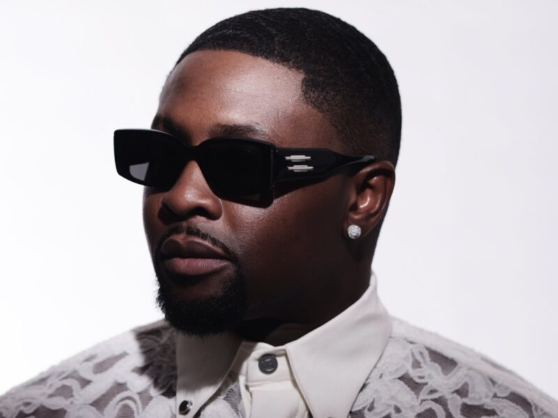 Peabo Bryson Interview: Reflecting on Five Decades of Art